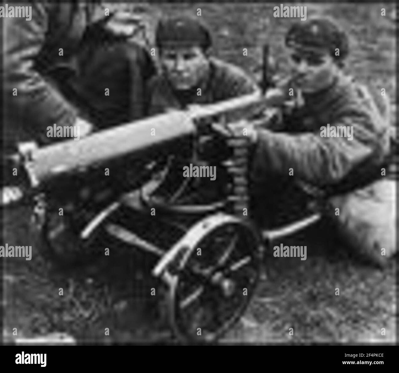 The maxim gun Black and White Stock Photos & Images - Alamy
