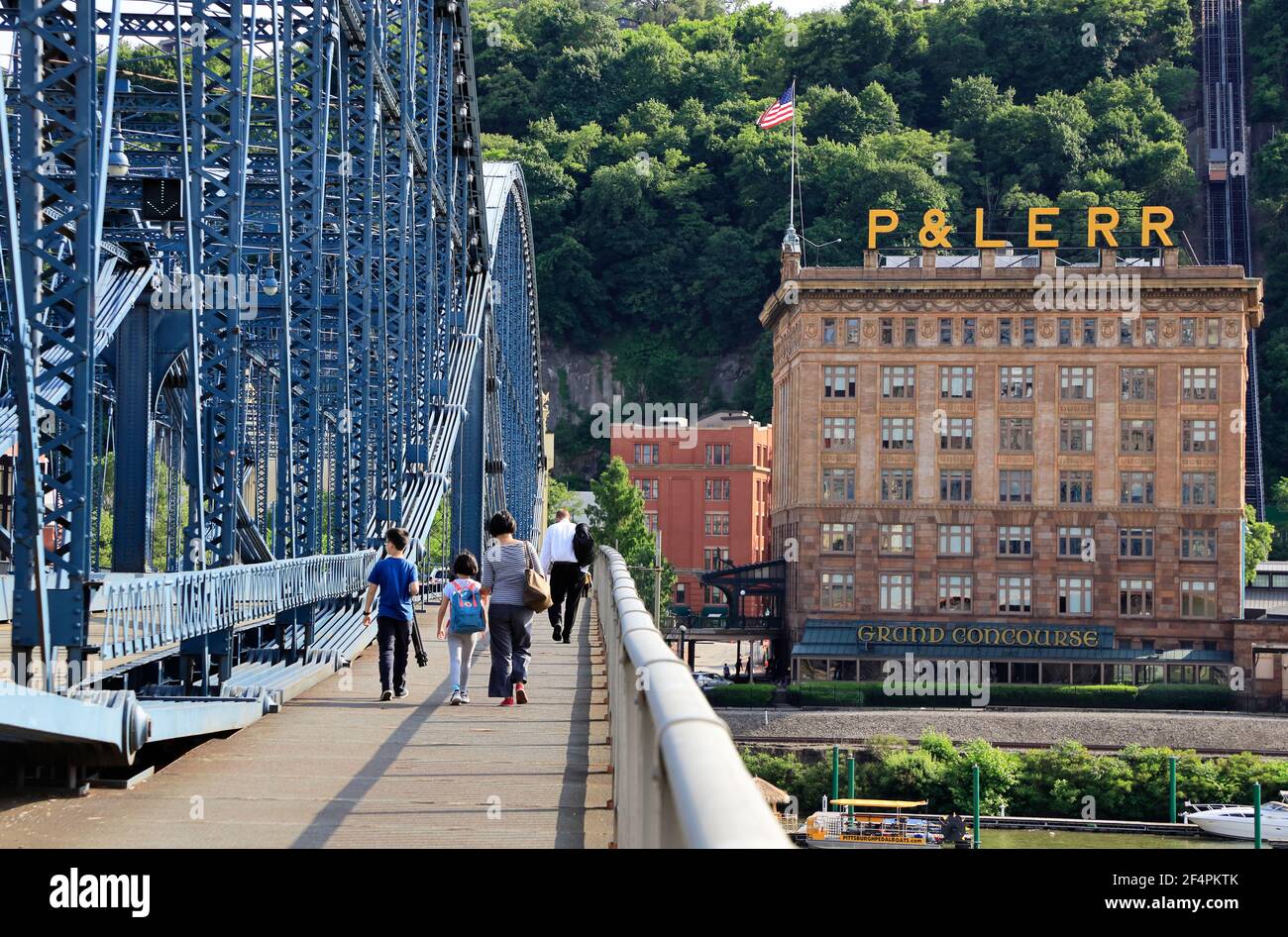 Pittsburgh and lake erie railroad hi-res stock photography and images - Alamy
