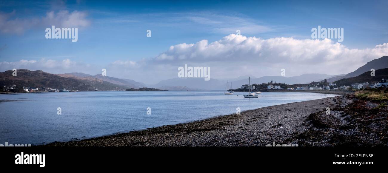 Kyleakin on the Isle of Skye with the edge of Kyle of Lochalsh just ...