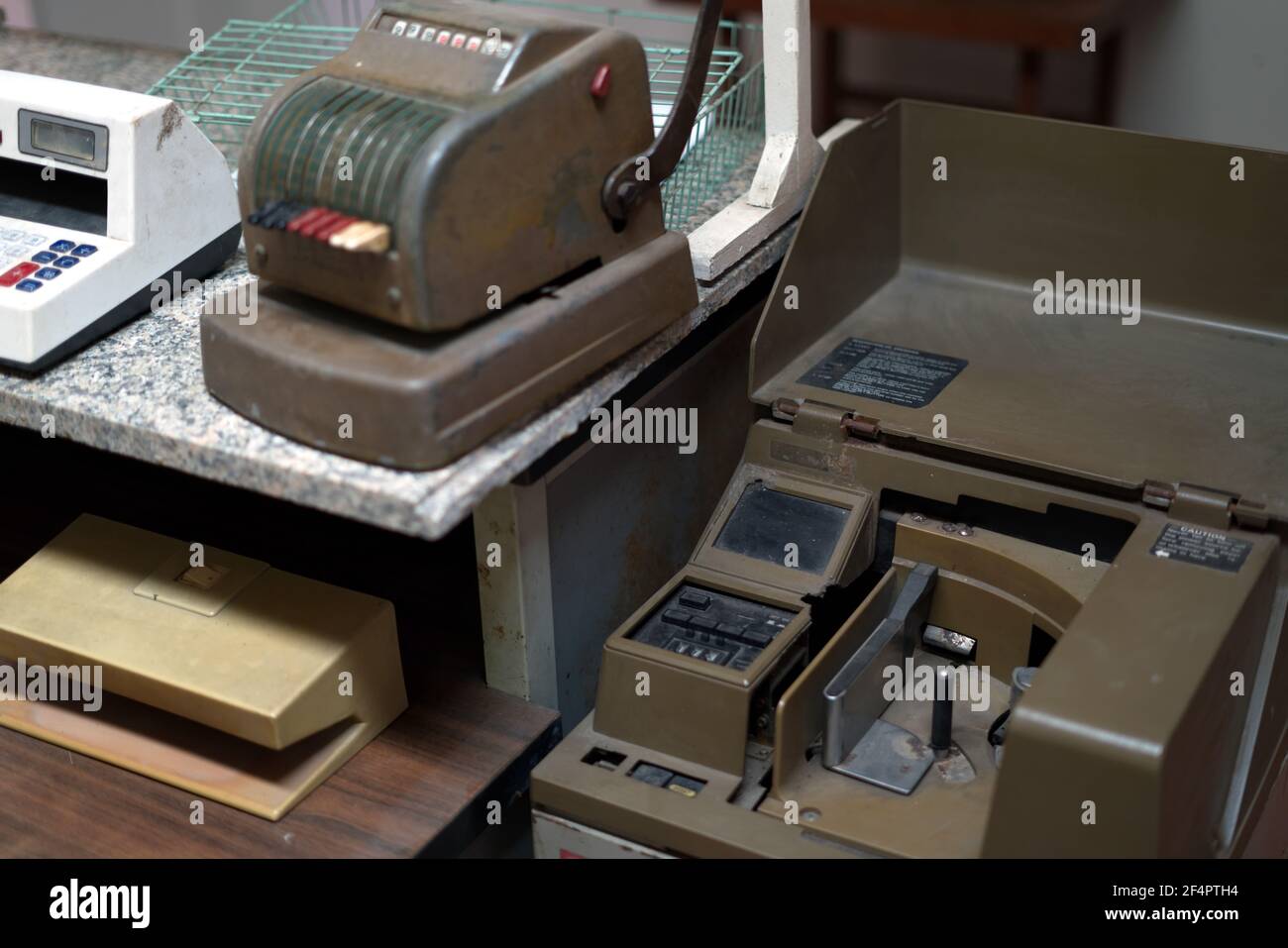 Old fashioned bank cashier hi-res stock photography and images - Alamy