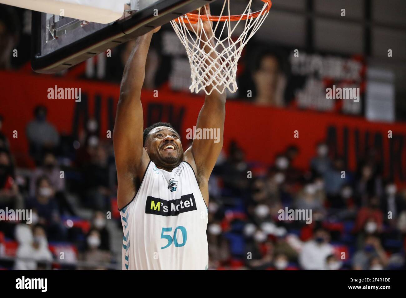 David simon basketball hi-res stock photography and images - Alamy