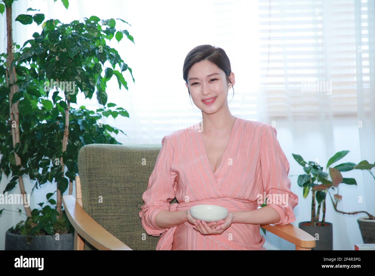 Eliza Sam Ghetto Justice 2