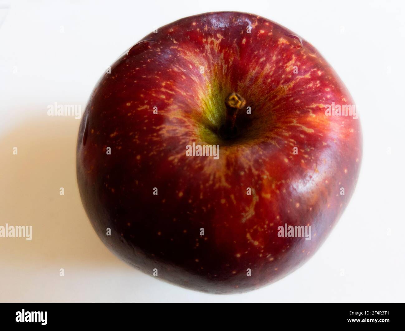 top view of red apple isolated on white background Stock Photo - Alamy