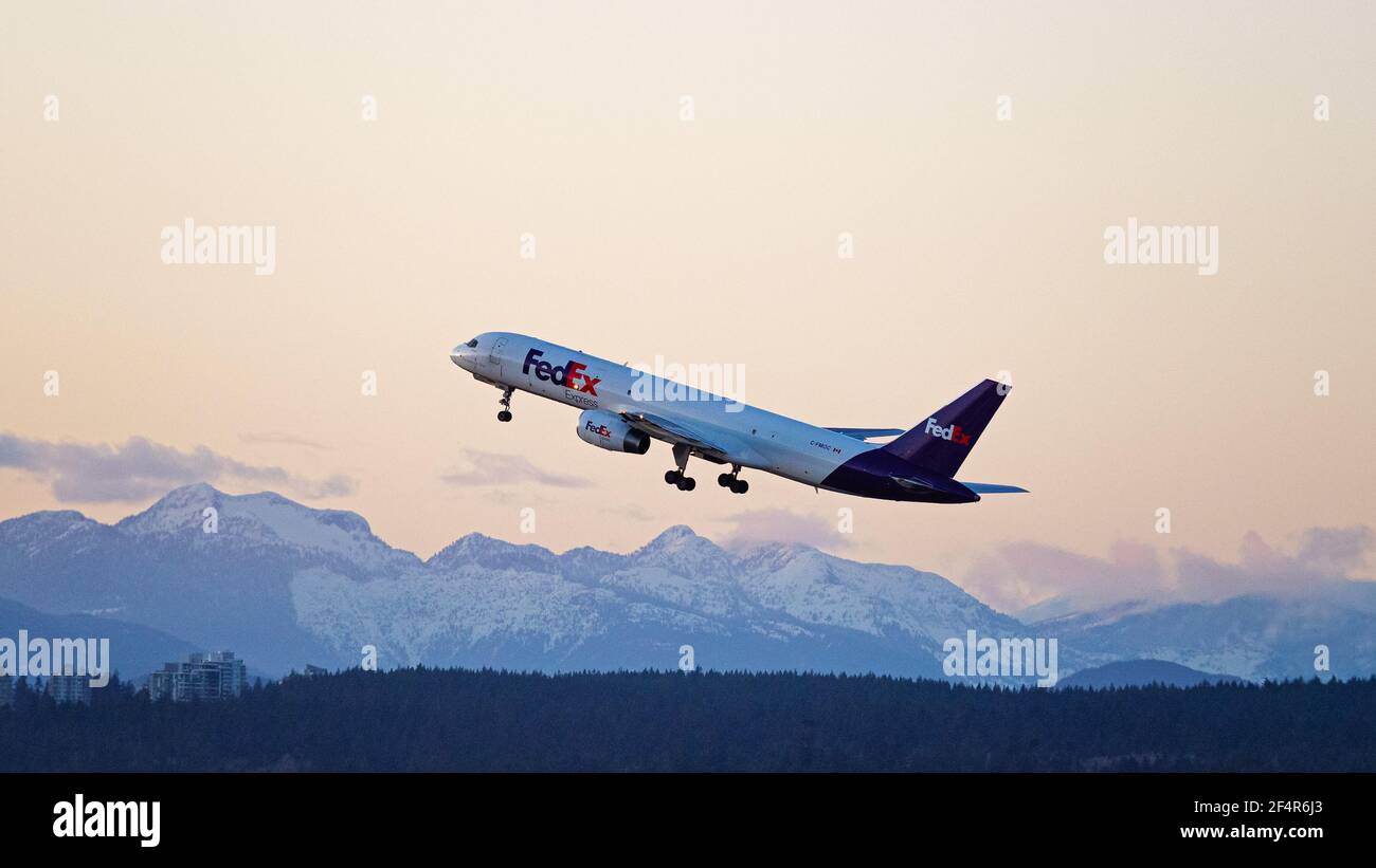 Richmond, British Columbia, Canada. 22nd Mar, 2021. A FedEx Express ...
