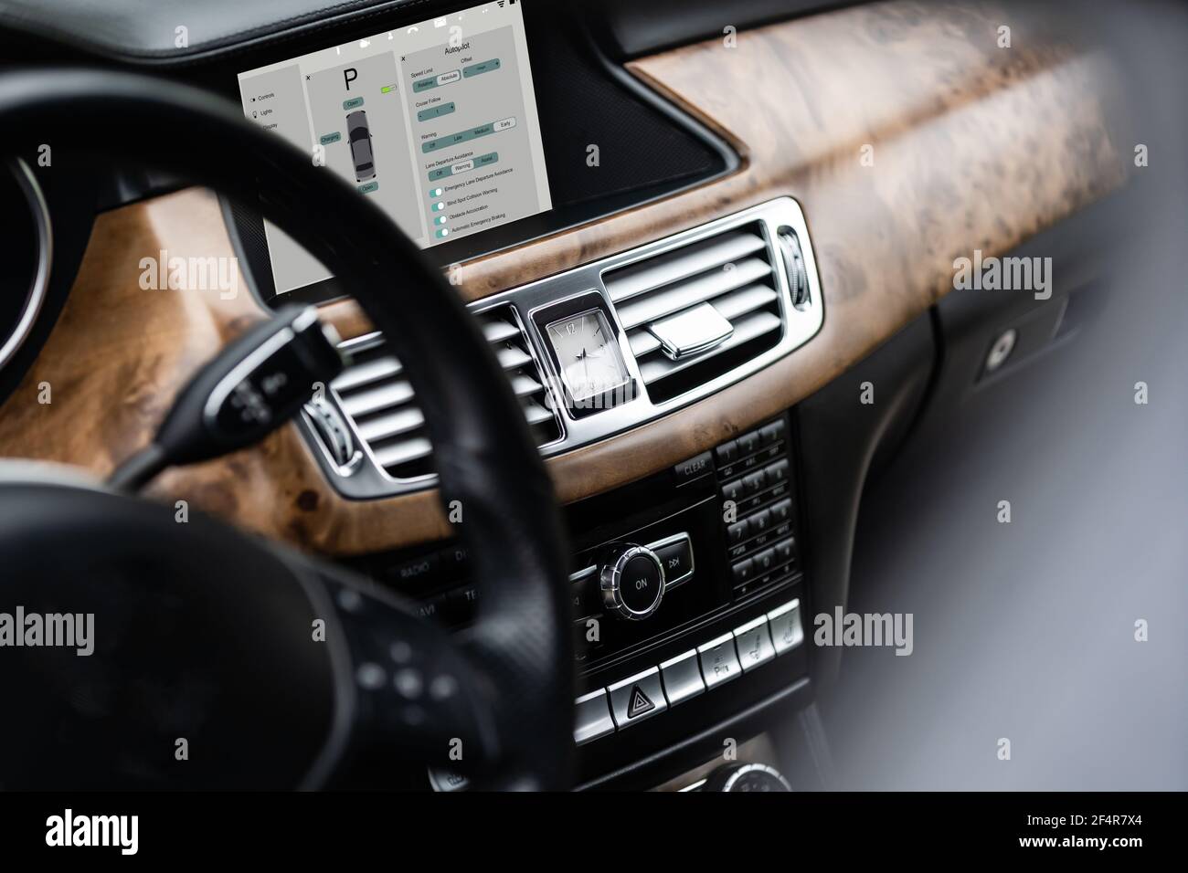 Close up navigation screen in the car Stock Photo - Alamy