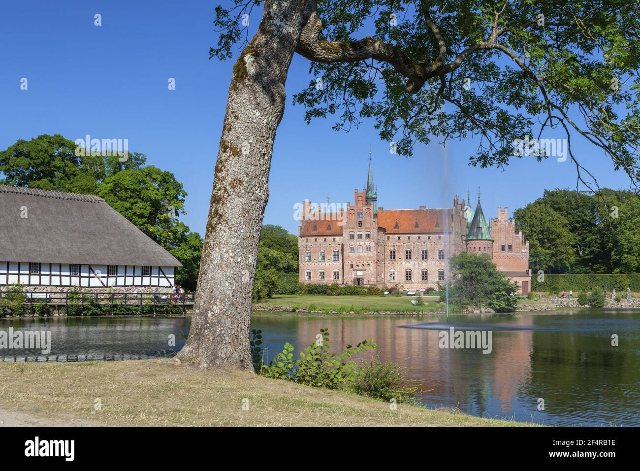 Renaissance water palace hi-res stock photography and images - Alamy