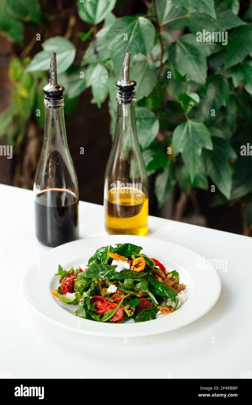 Tomato sauce bottles hi-res stock photography and images - Alamy