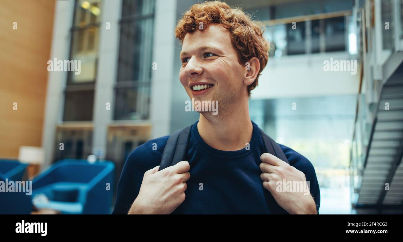 Teenage student going college hi-res stock photography and images - Alamy