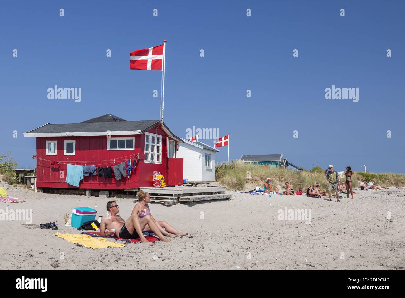 Aero beach hut huts hi-res stock photography and images - Alamy