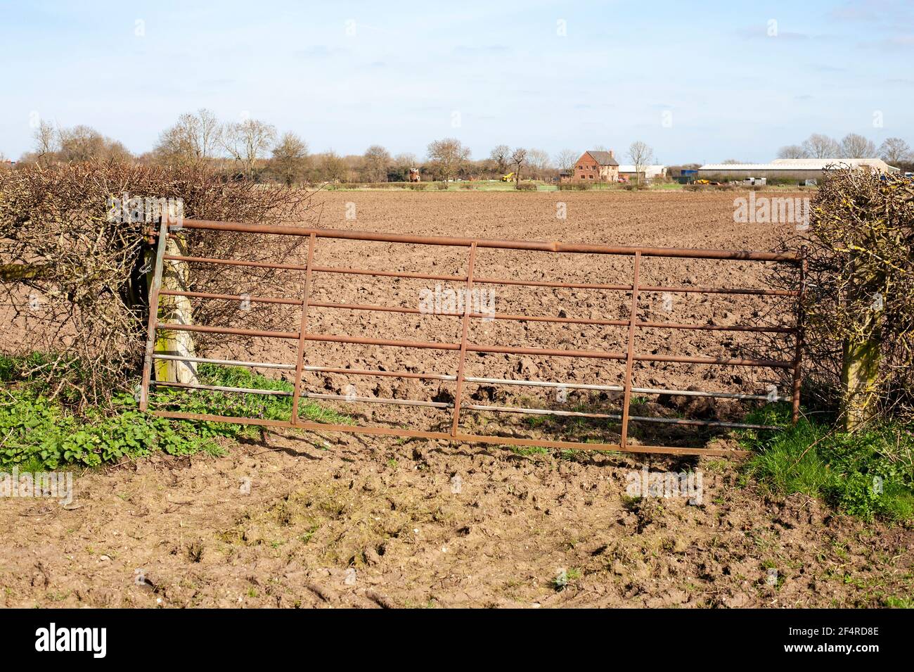 Gate ploughed field hi-res stock photography and images - Alamy