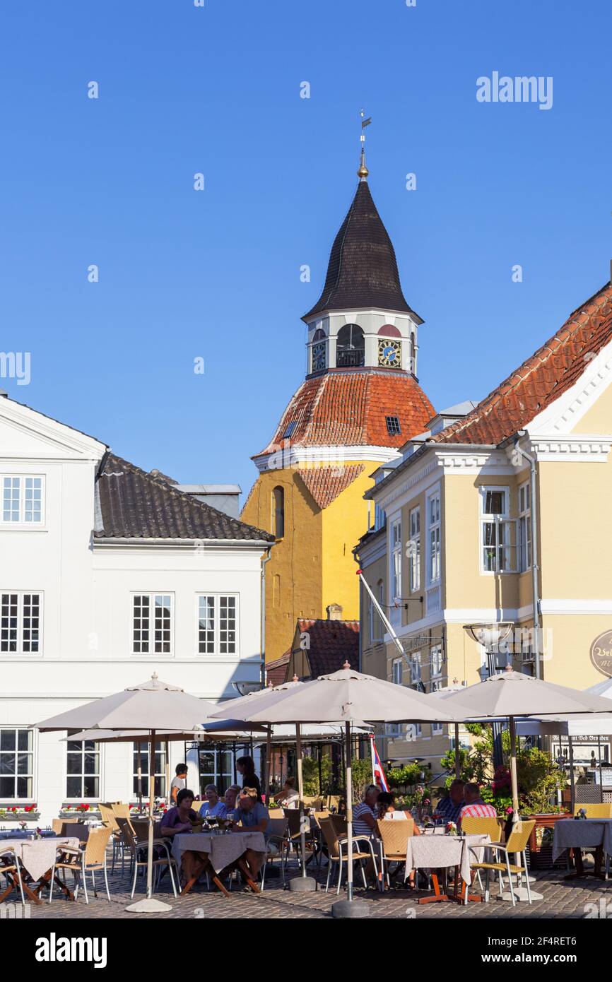 Old buildings church steeples hi-res stock photography and images - Alamy