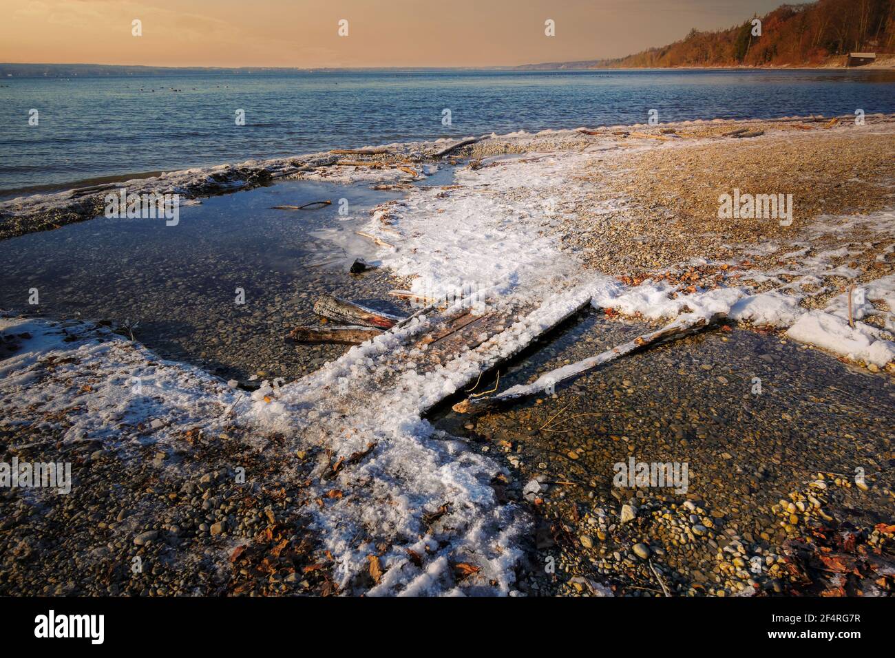 Seaside beach landscape and beautiful coastline with sea waves Stock ...
