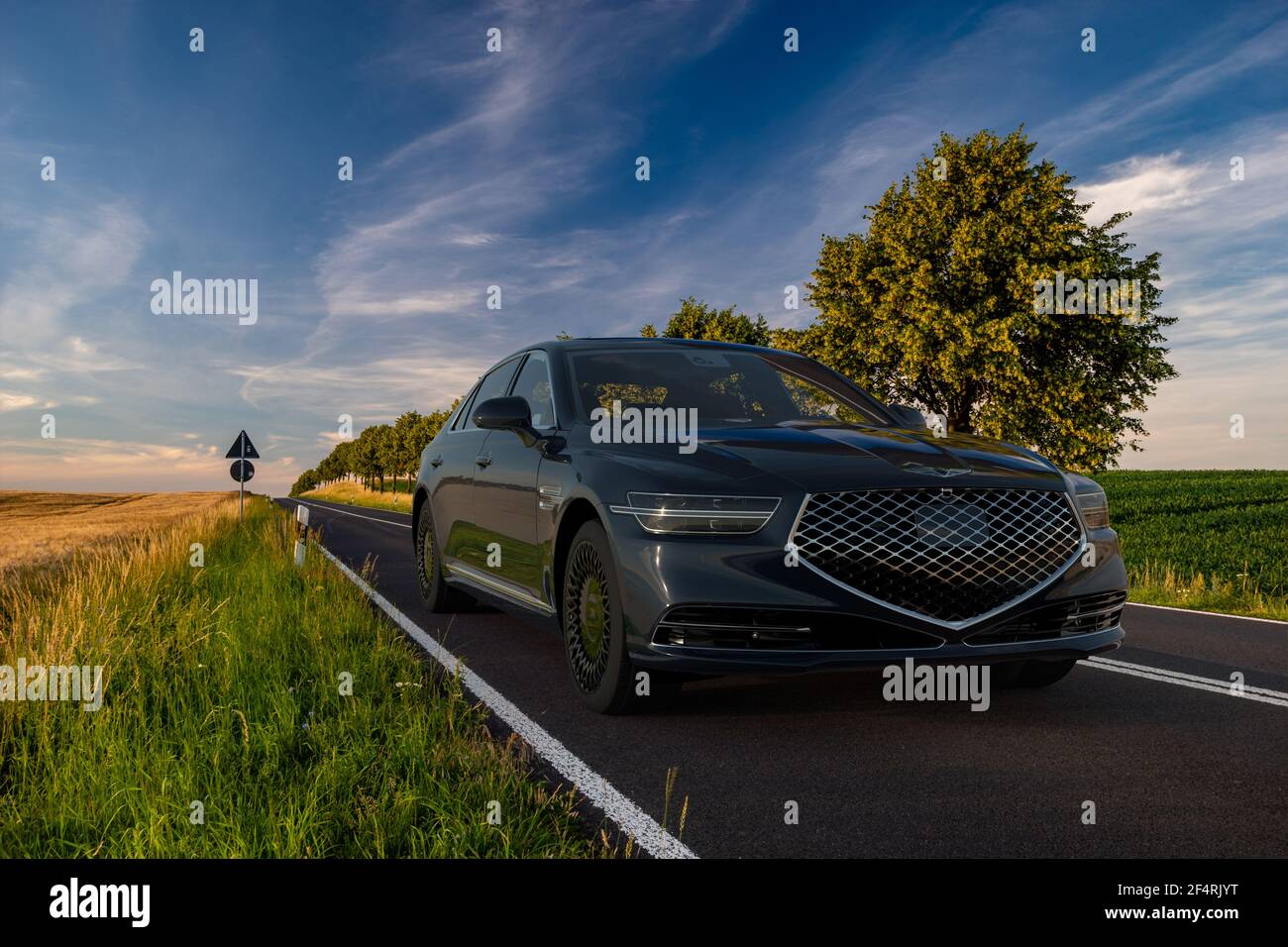 International luxury limousine hi-res stock photography and images - Alamy