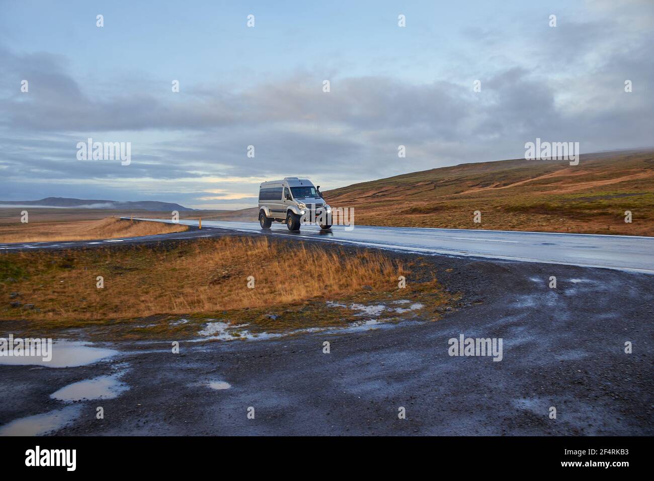 Big car hi-res stock photography and images - Alamy