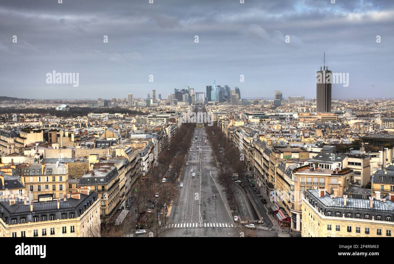 Panoramic view of Paris from the Arc de Triomphe Stock Photo - Alamy