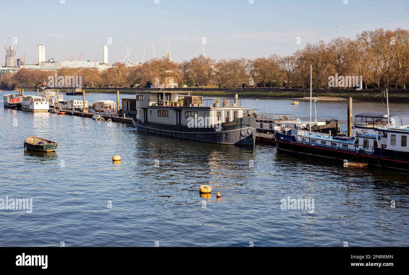 River Thames at Chelsea, London; pontoons and landing stages, and the ...