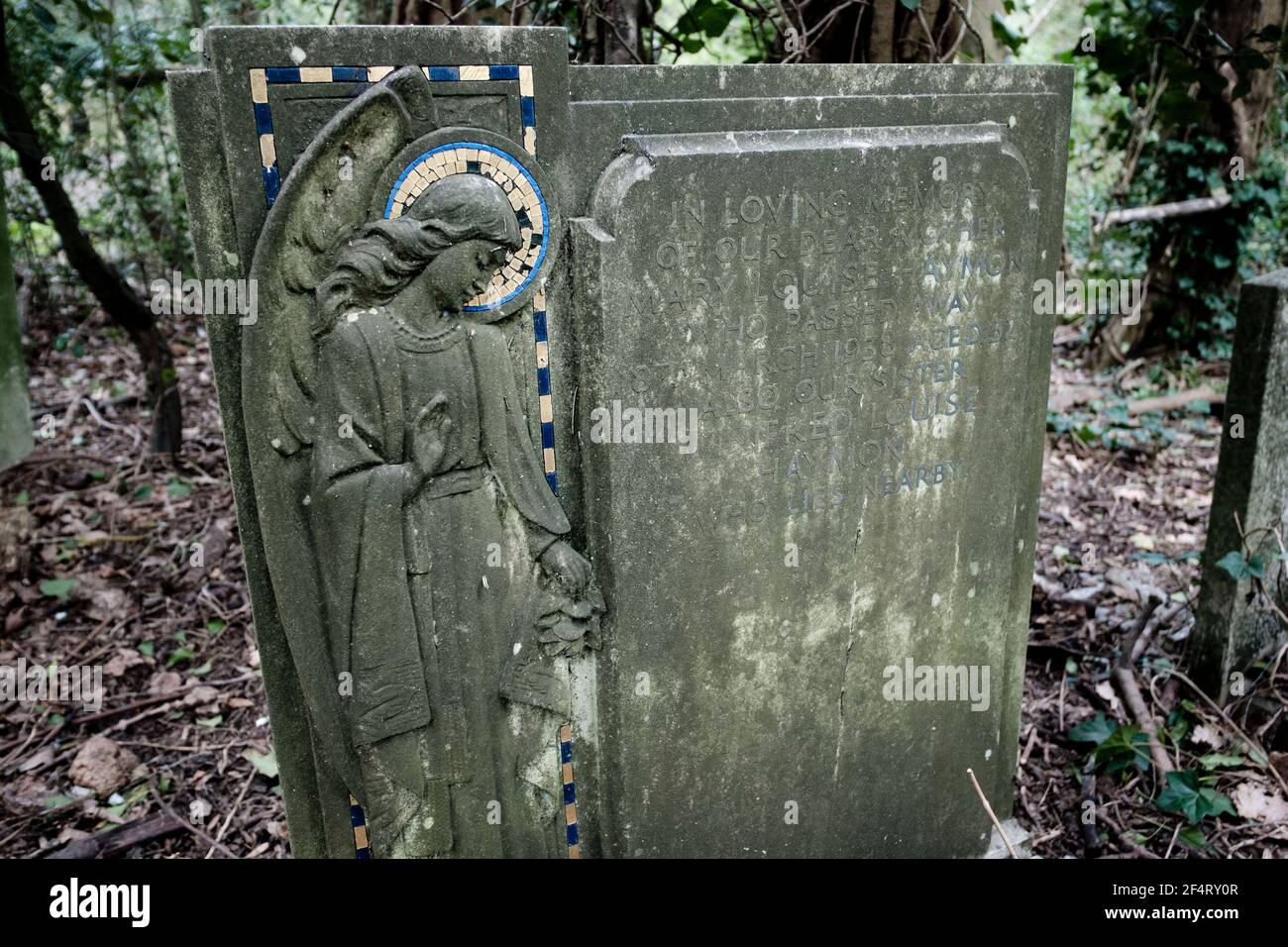 Art Deco design of 1930s headstone, Nunhead Victorian cemetery, London ...