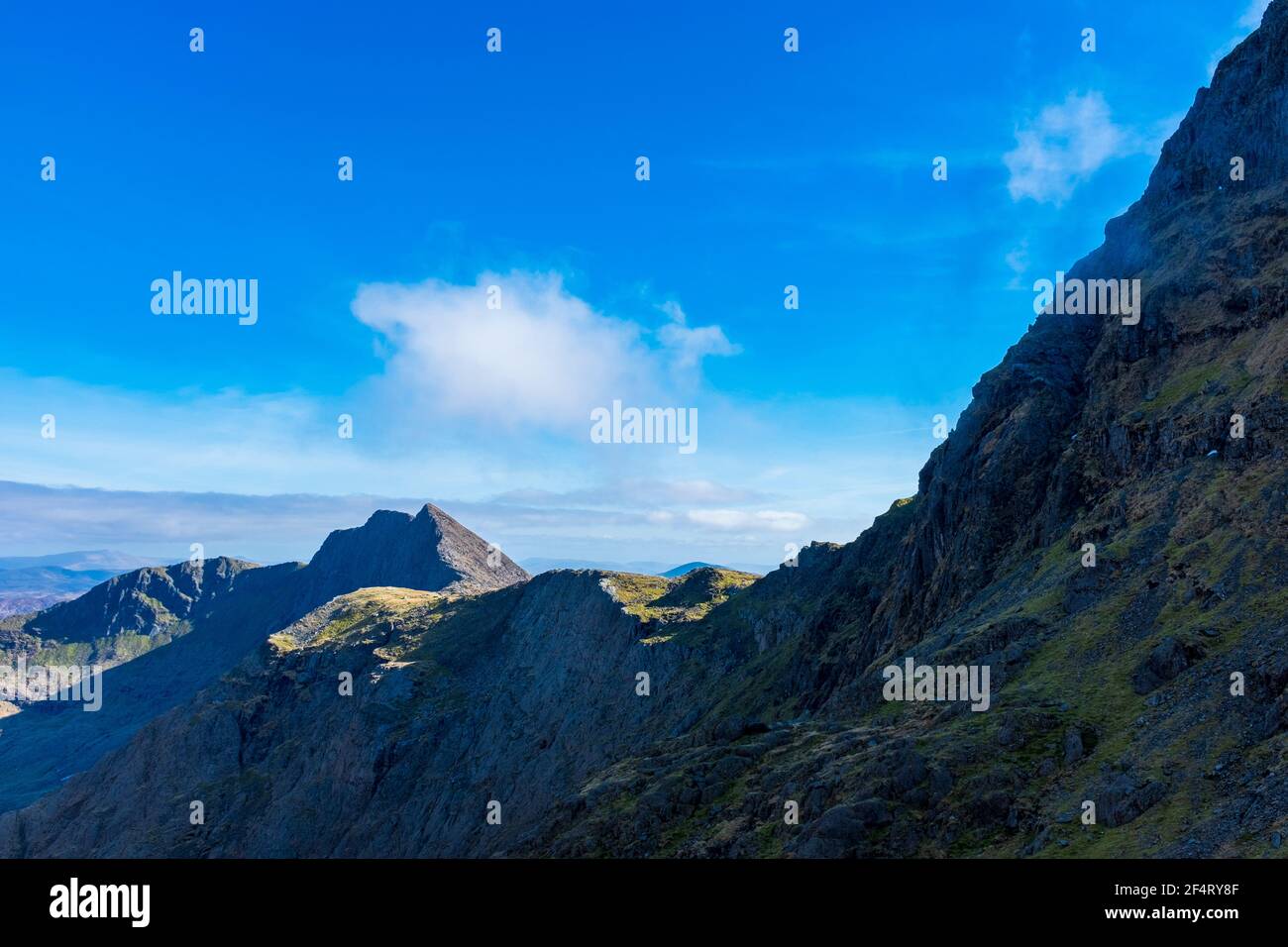 Views from a trek to the summit of Snowdon in North Wales, UK Stock ...