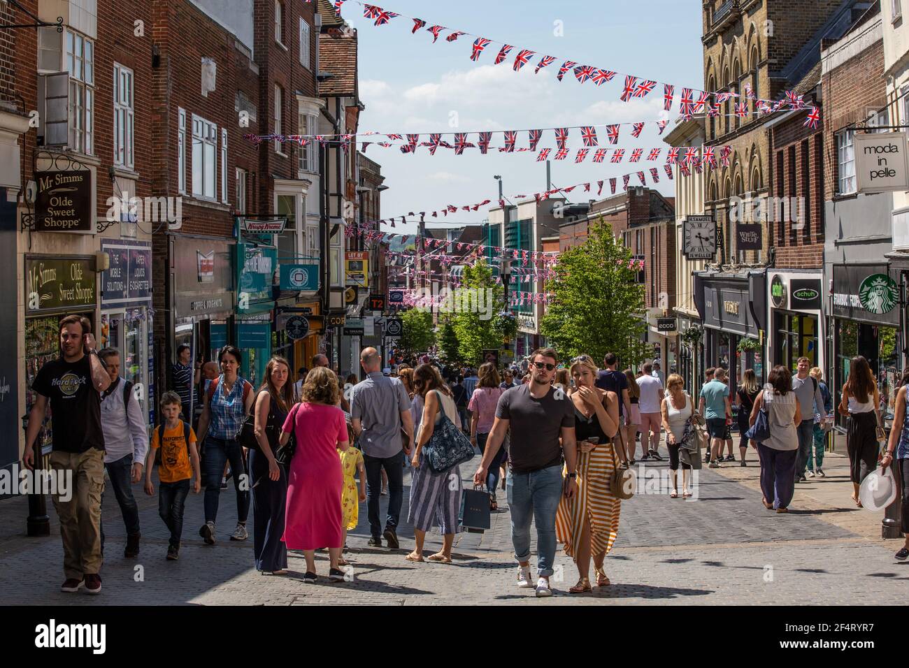 Windsor, historic market town home to the Royal Family in Windsor ...