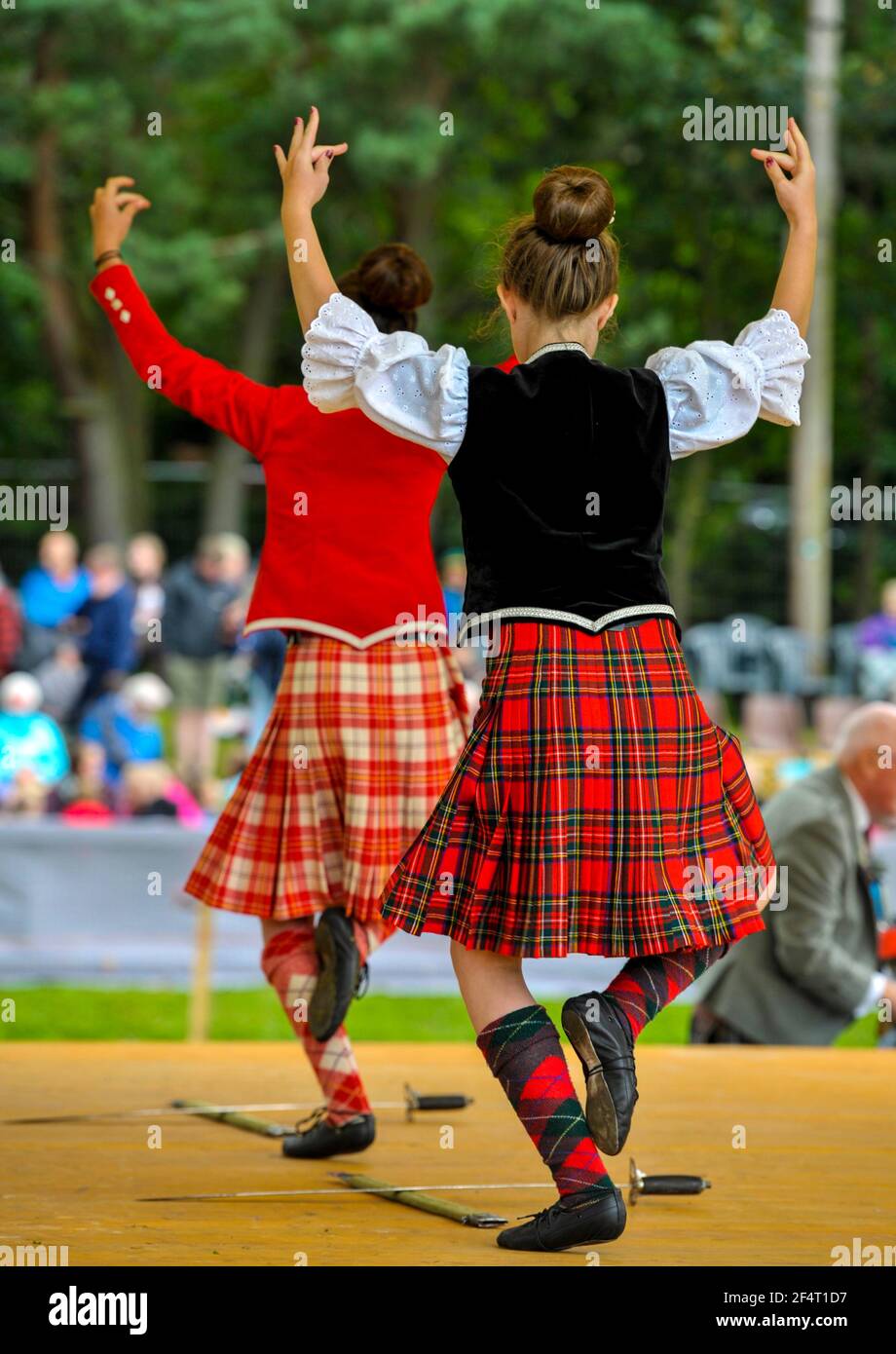 Girls kilt hi-res stock photography and images - Alamy