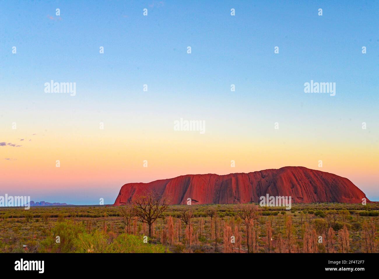 Sunrise at Uluru, Australia Stock Photo - Alamy