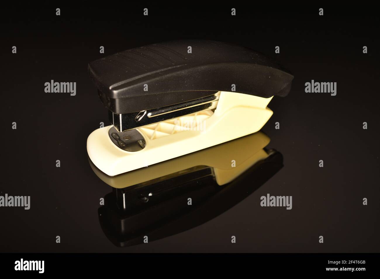 Close up minimal office hi-res stock photography and images - Alamy