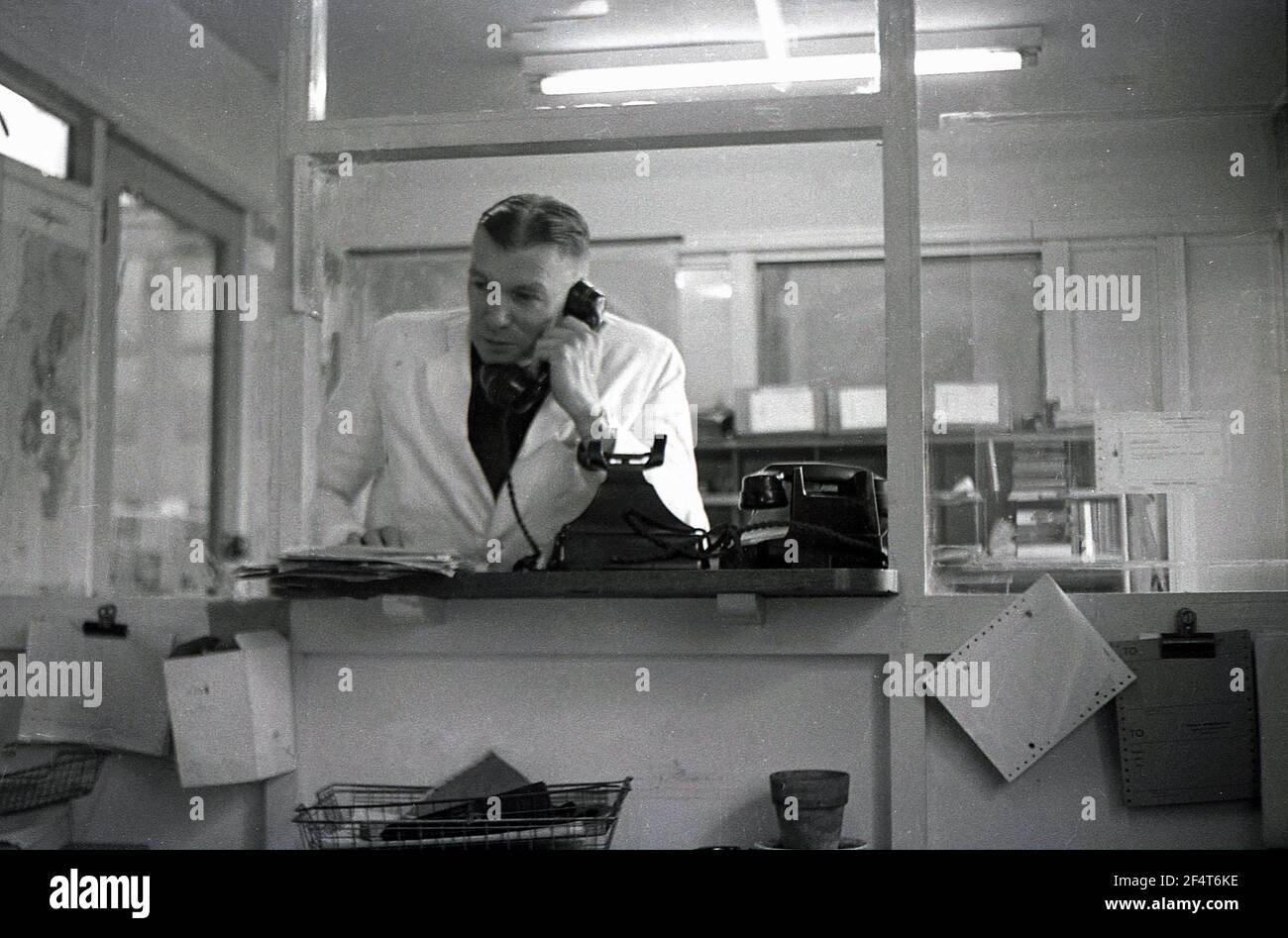 Factory Uk 1960's High Resolution Stock Photography and Images - Alamy