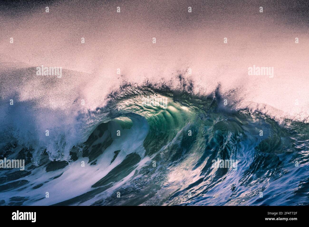 Backlit water spray hi-res stock photography and images - Alamy