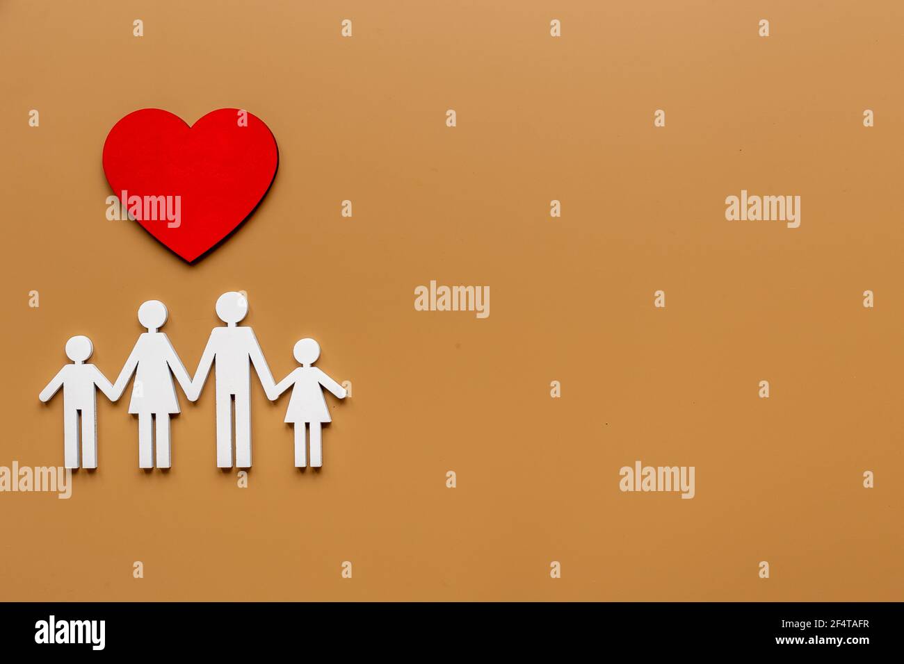 Family wooden figure and heart shape. Life insurance concept Stock ...