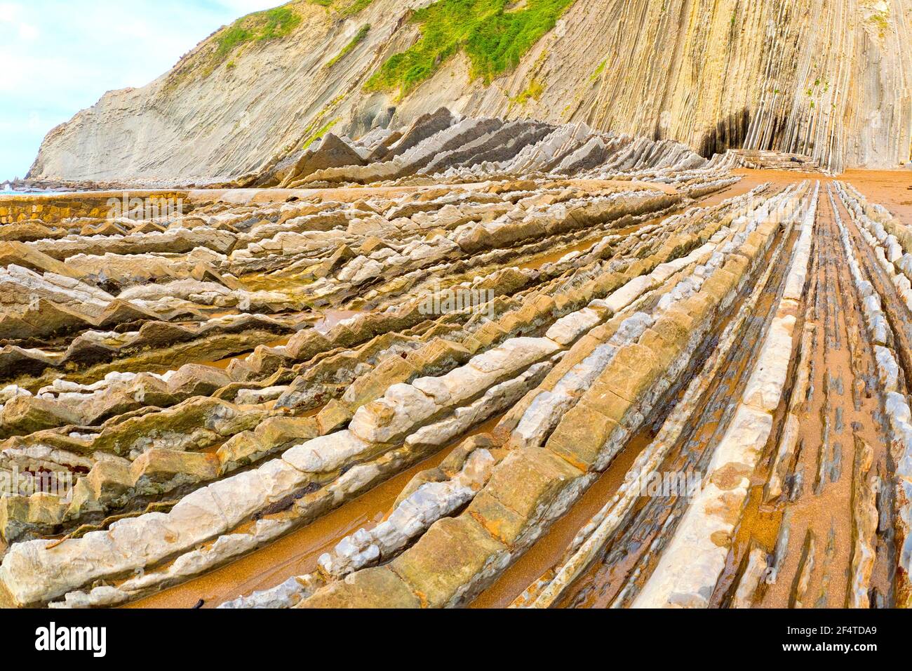 Steeply-tilted Layers of Flysch, Flysch Cliffs, Basque Coast UNESCO ...