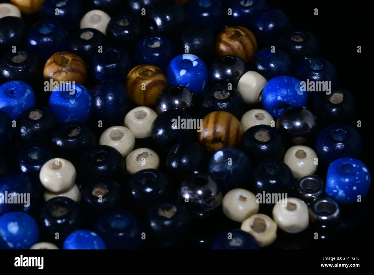 Mixture of colored beads hi-res stock photography and images - Alamy
