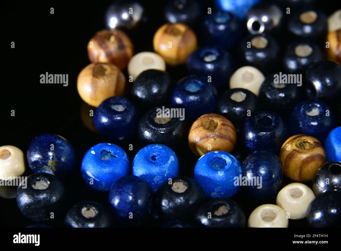 Mixture of colored beads hi-res stock photography and images - Alamy