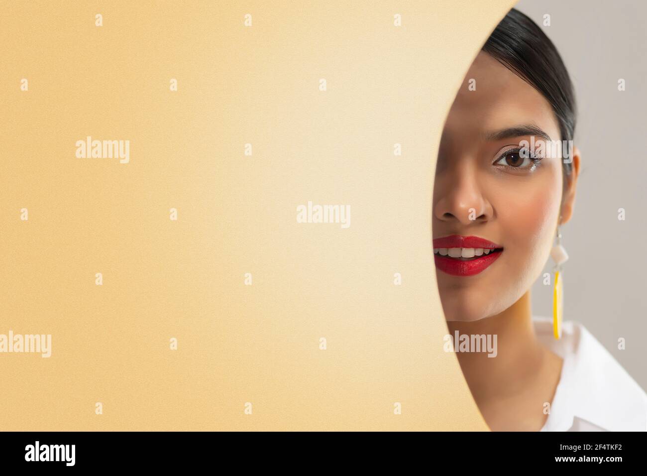 Person in front of fan hi-res stock photography and images - Alamy