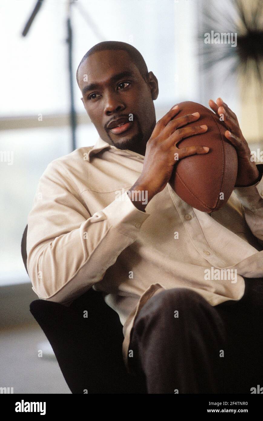 Morris chestnut 2000's hi-res stock photography and images - Alamy