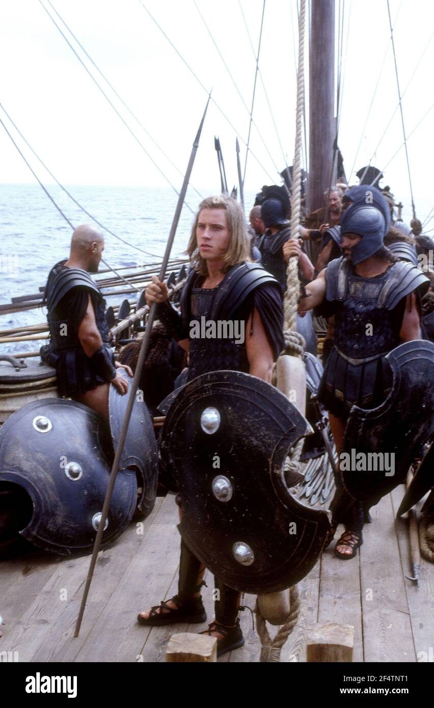 GARRETT HEDLUND in TROY (2004), directed by WOLFGANG PETERSEN. Credit: WARNER BROS. / BAILEY ...