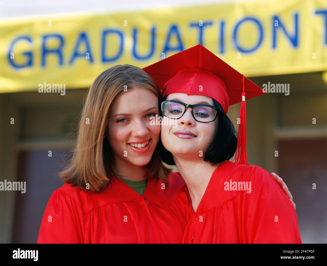 THORA BIRCH and SCARLETT JOHANSSON in GHOST WORLD (2001), directed by ...