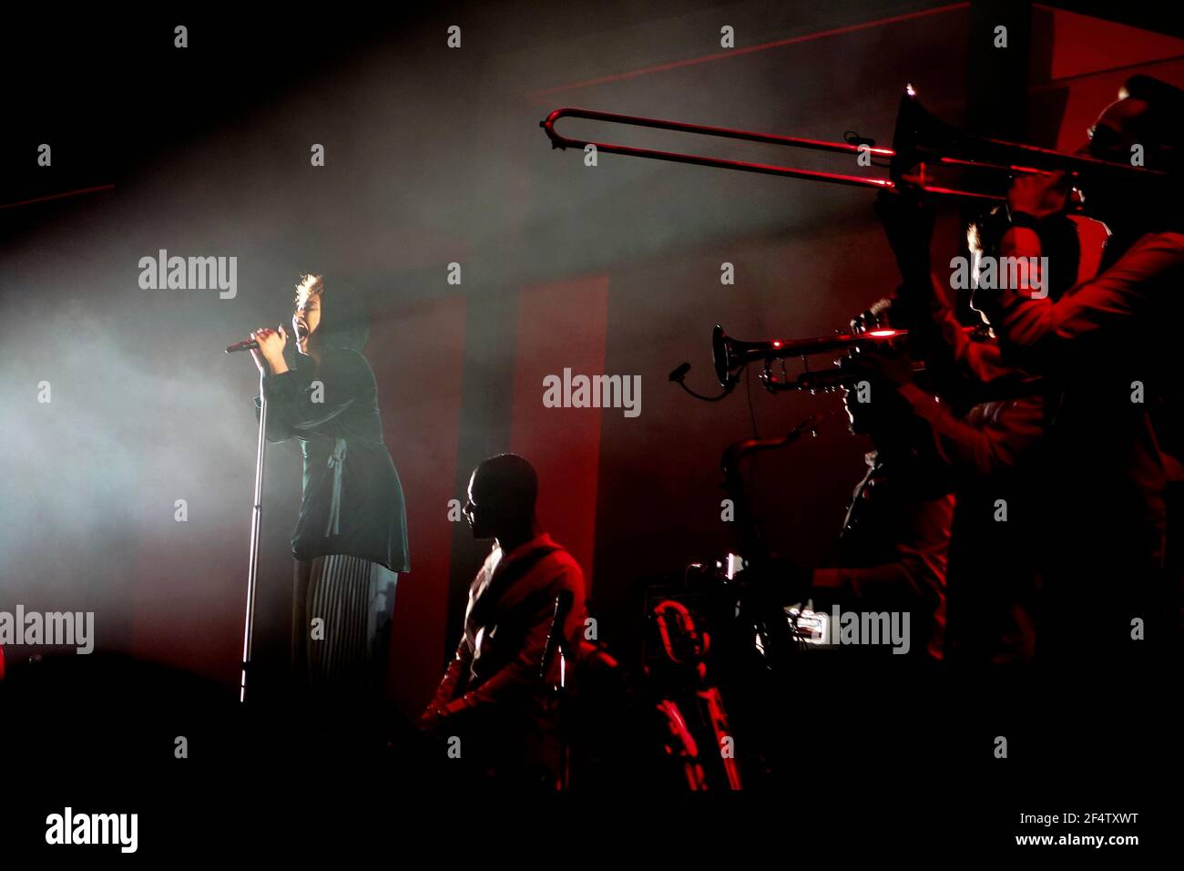 Emile sandé hi-res stock photography and images - Alamy