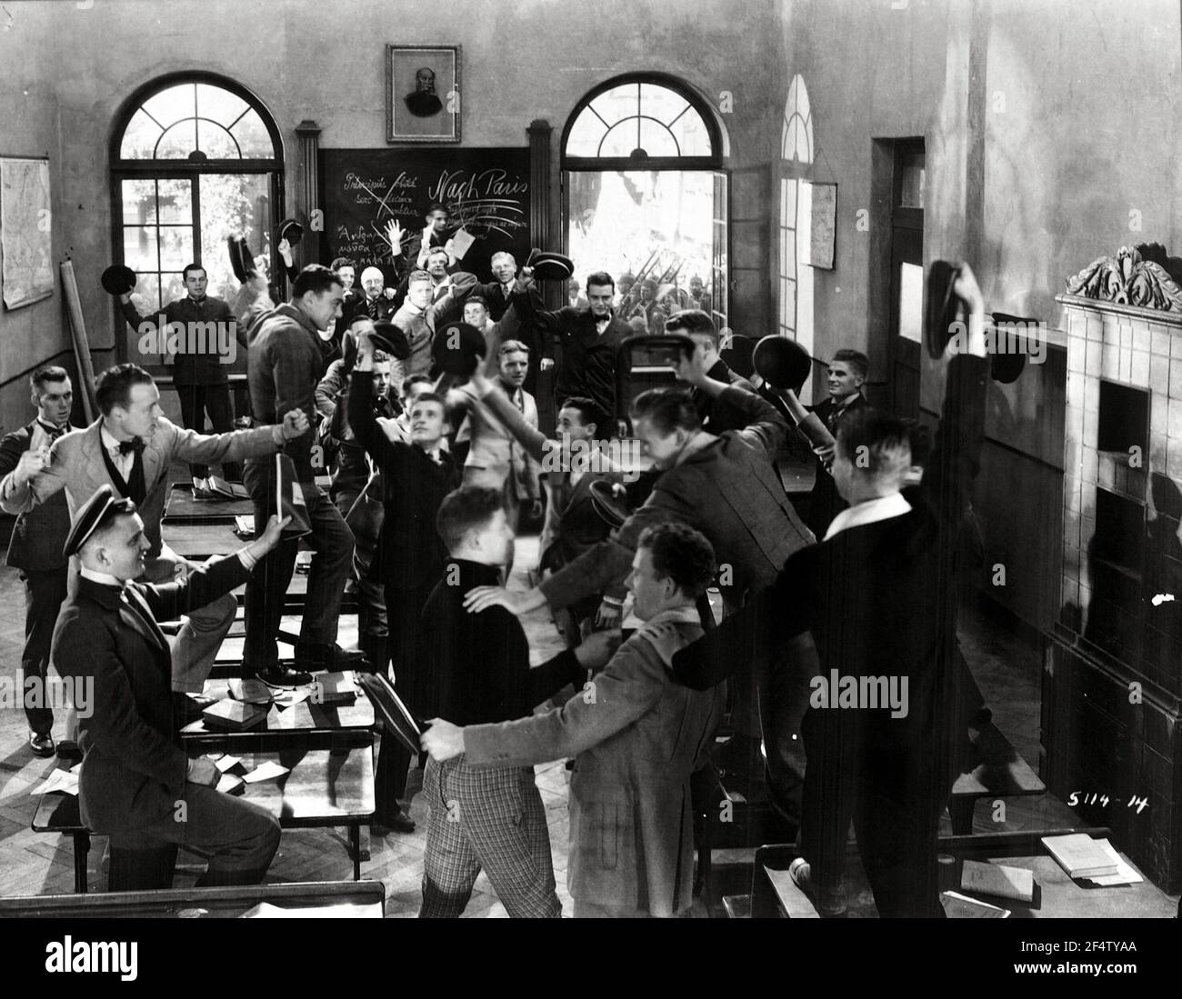 ALL QUIET ON THE WESTERN FRONT (1930), directed by LEWIS MILESTONE ...