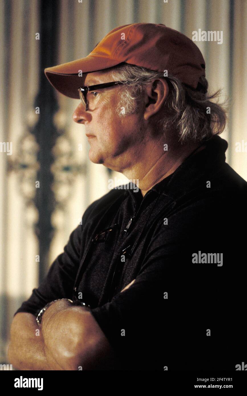 BARRY LEVINSON in ENVY (2004), directed by BARRY LEVINSON. Credit ...