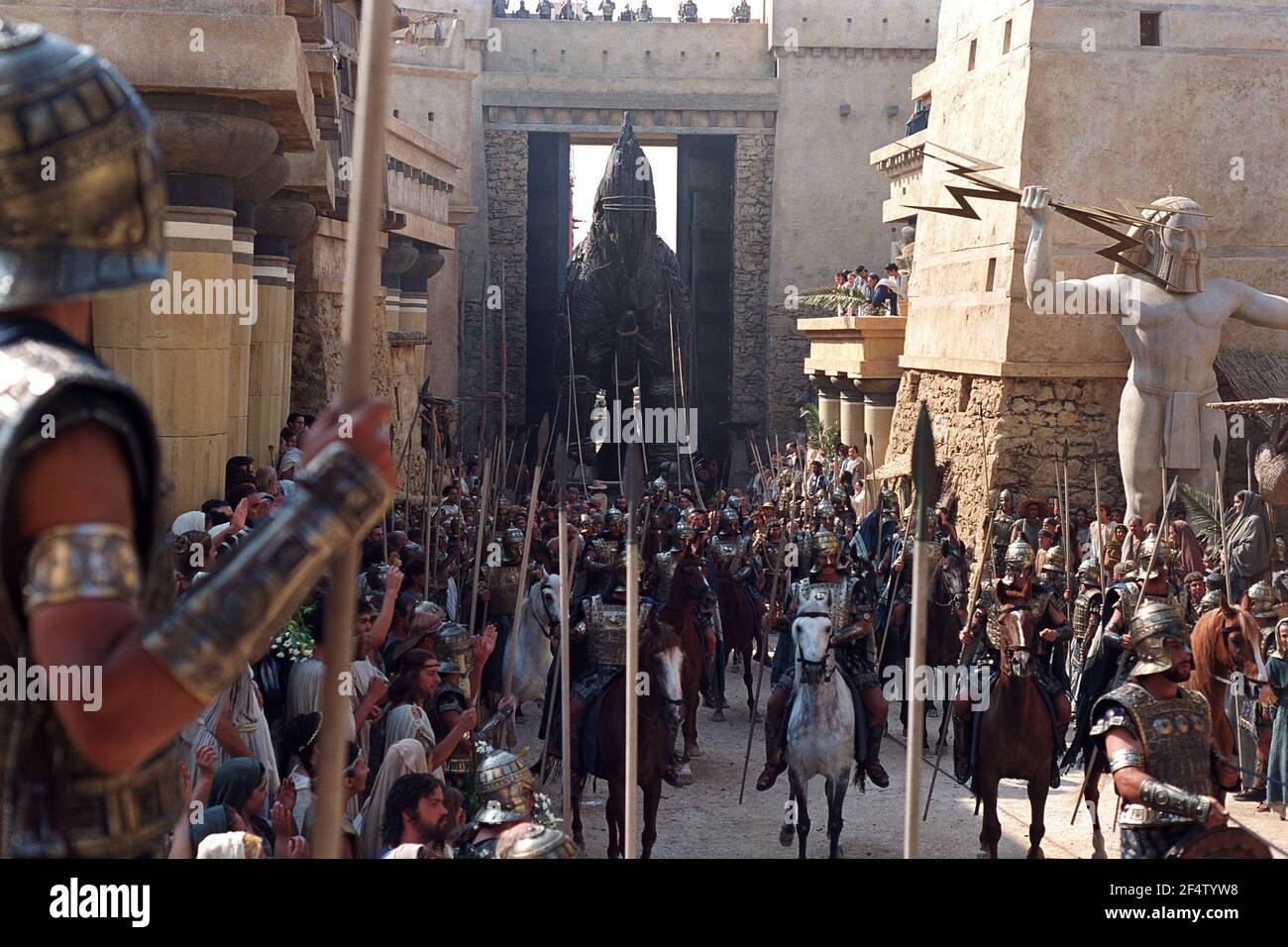 TROY (2004), directed by WOLFGANG PETERSEN. Credit: WARNER BROS ...