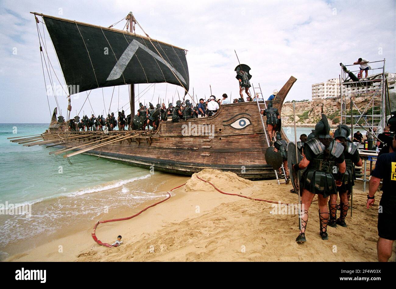 TROY (2004), directed by WOLFGANG PETERSEN. Credit: WARNER BROS ...