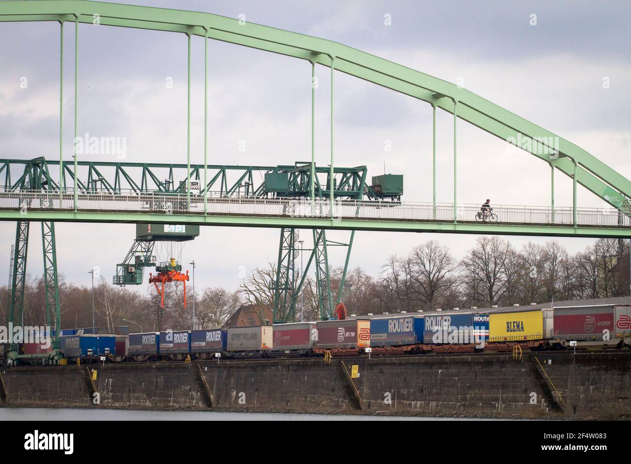 Pedestrian gantry hi-res stock photography and images - Alamy