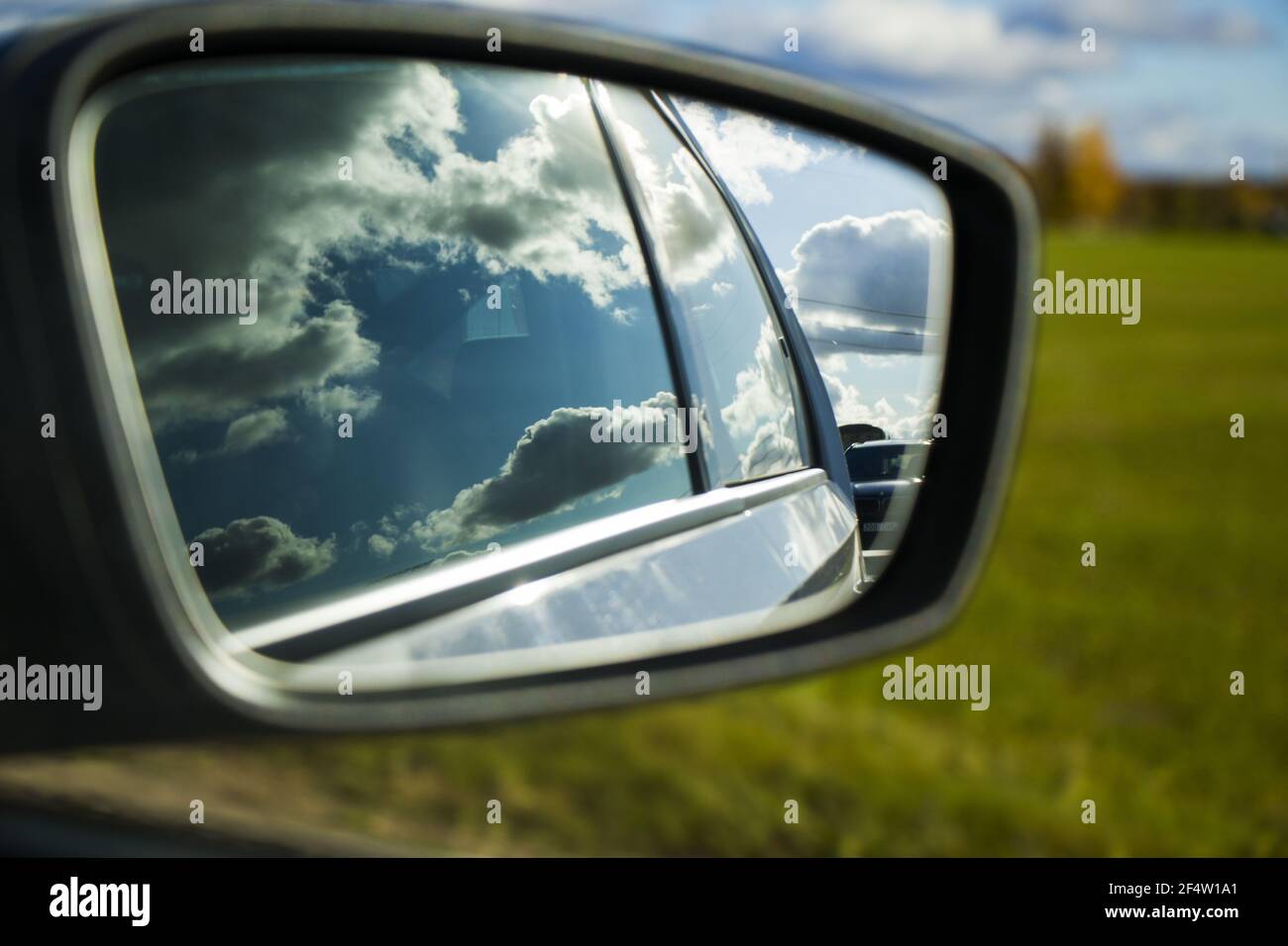 Car side mirror with a nature view Stock Photo - Alamy
