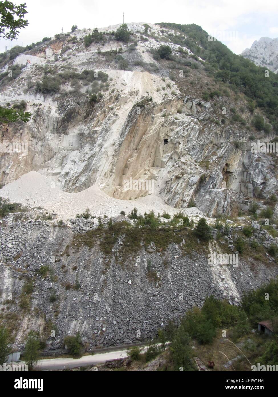 Carrara italy marble hi-res stock photography and images - Alamy