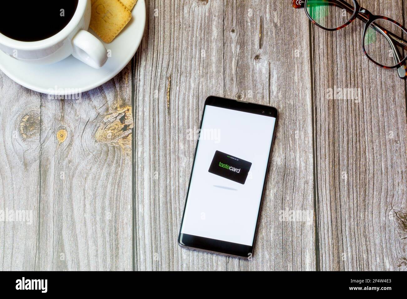 Taste media hi-res stock photography and images - Alamy