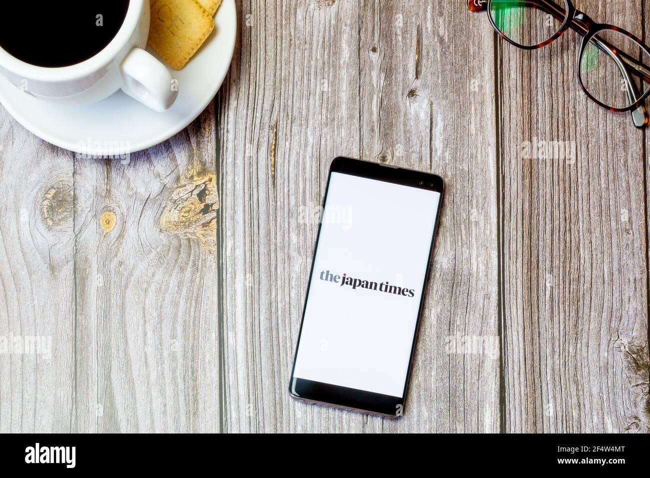 Japan mobile phone display hi-res stock photography and images - Alamy