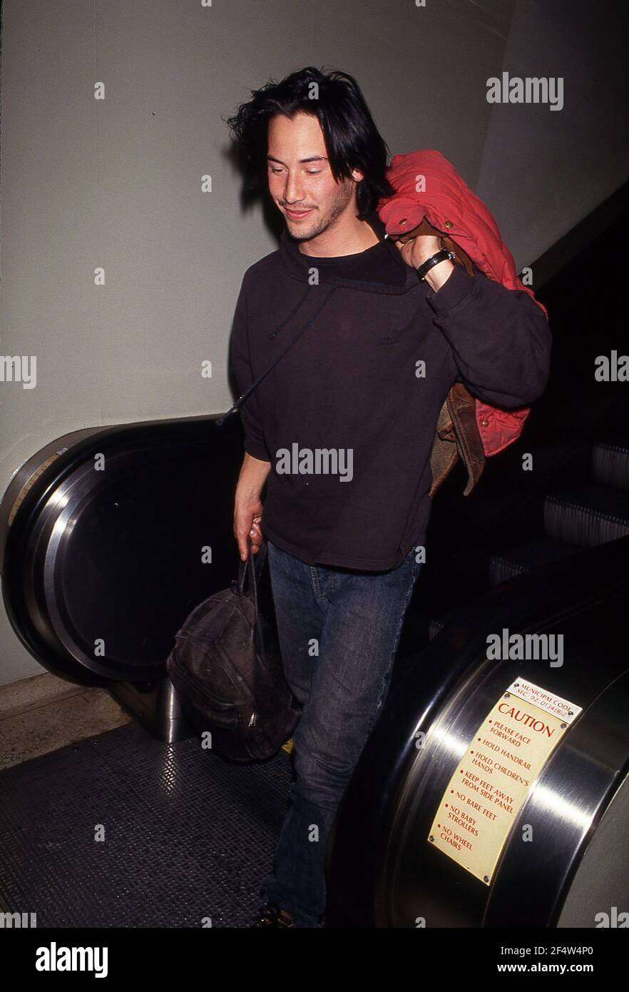 Keanu reeves 1991 hi-res stock photography and images - Alamy