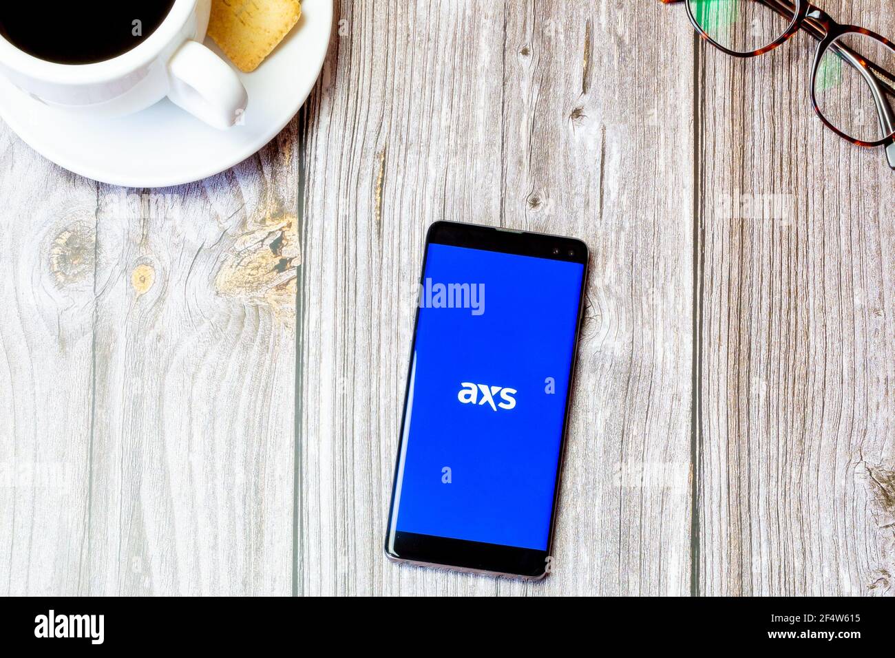 Axs screen hi-res stock photography and images - Alamy