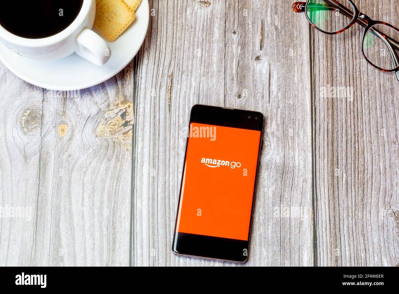 Amazon digital app hi-res stock photography and images - Alamy