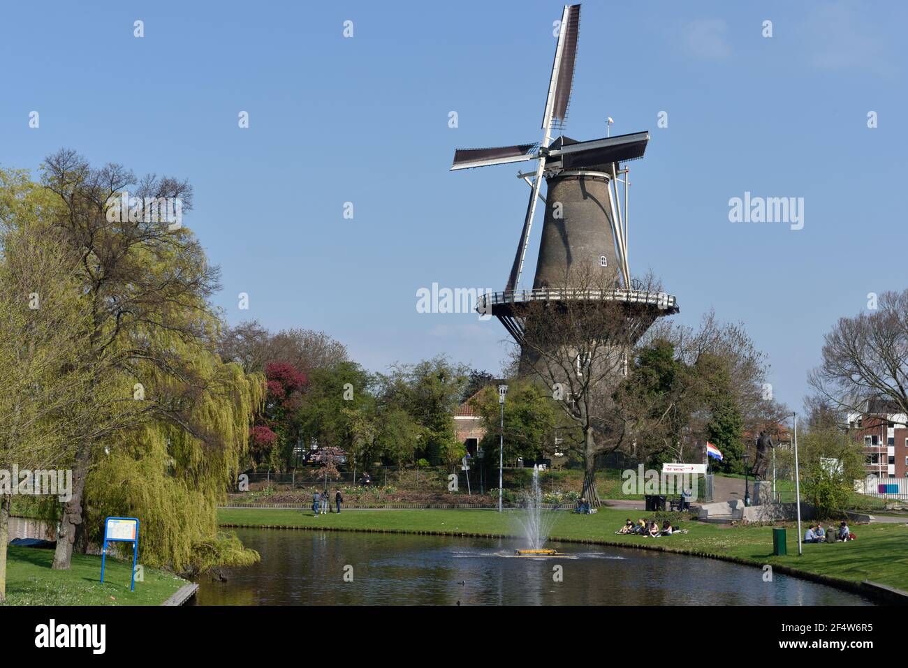 Leiden molen museum de valk hi-res stock photography and images - Alamy